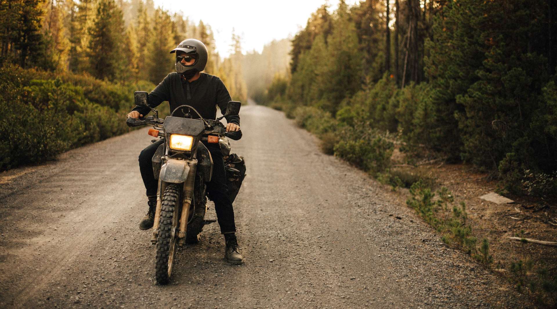 Motorrad Kennzeichen: Größe, Befestigung, Vorschriften | Allianz